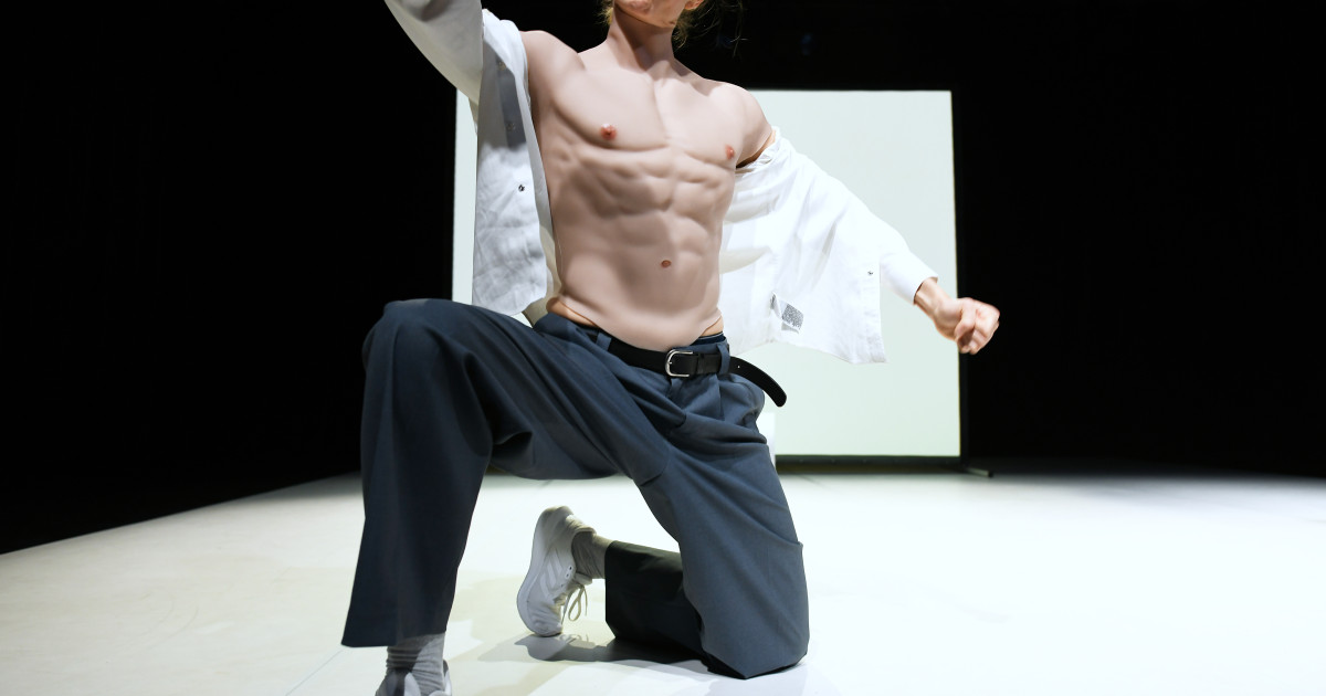 Quindell Ortons „Making of a Man“ HochX München